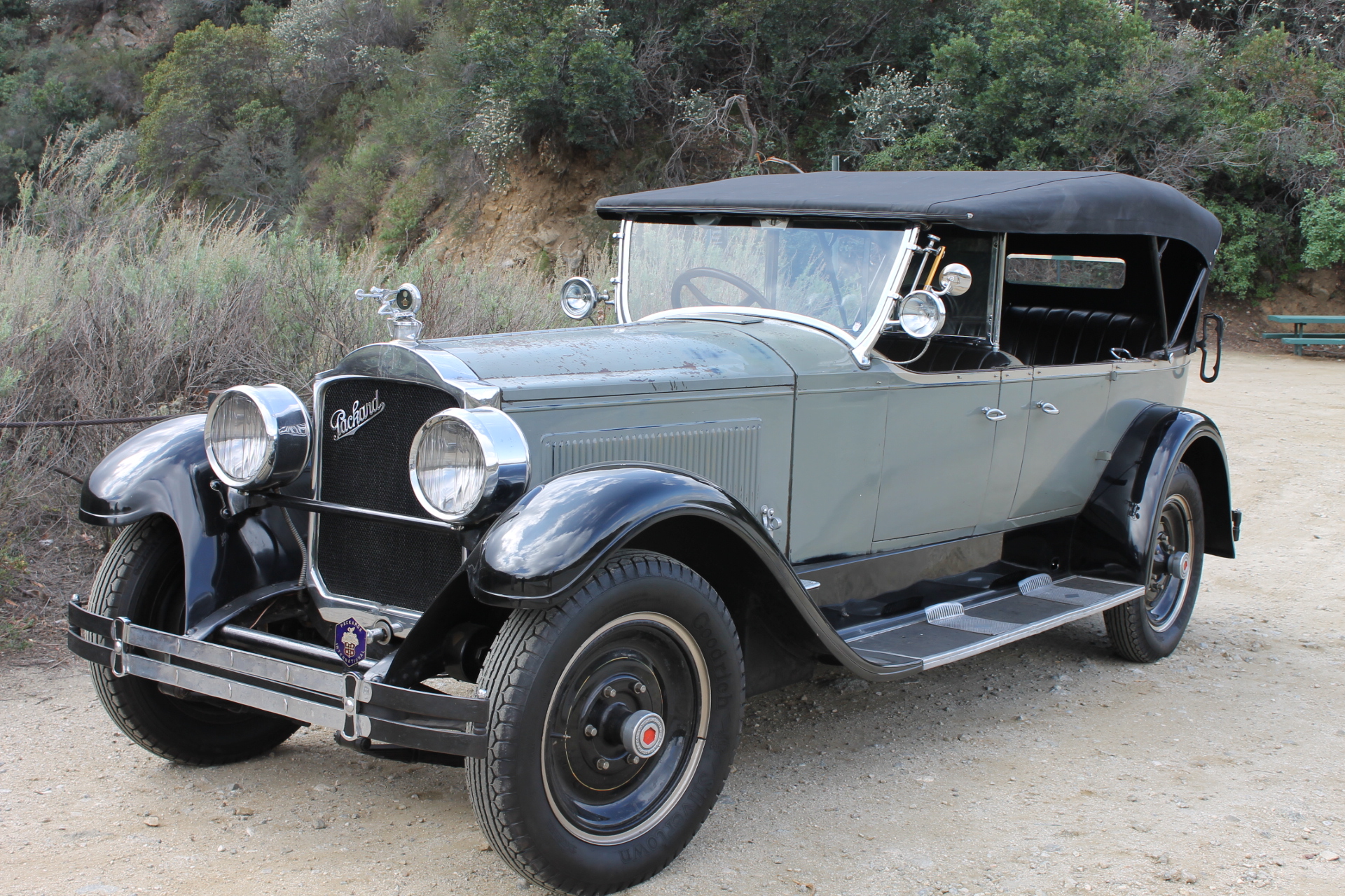 1929 Stutz “M” Convertible Coupe________________1927 Packard 343 ...